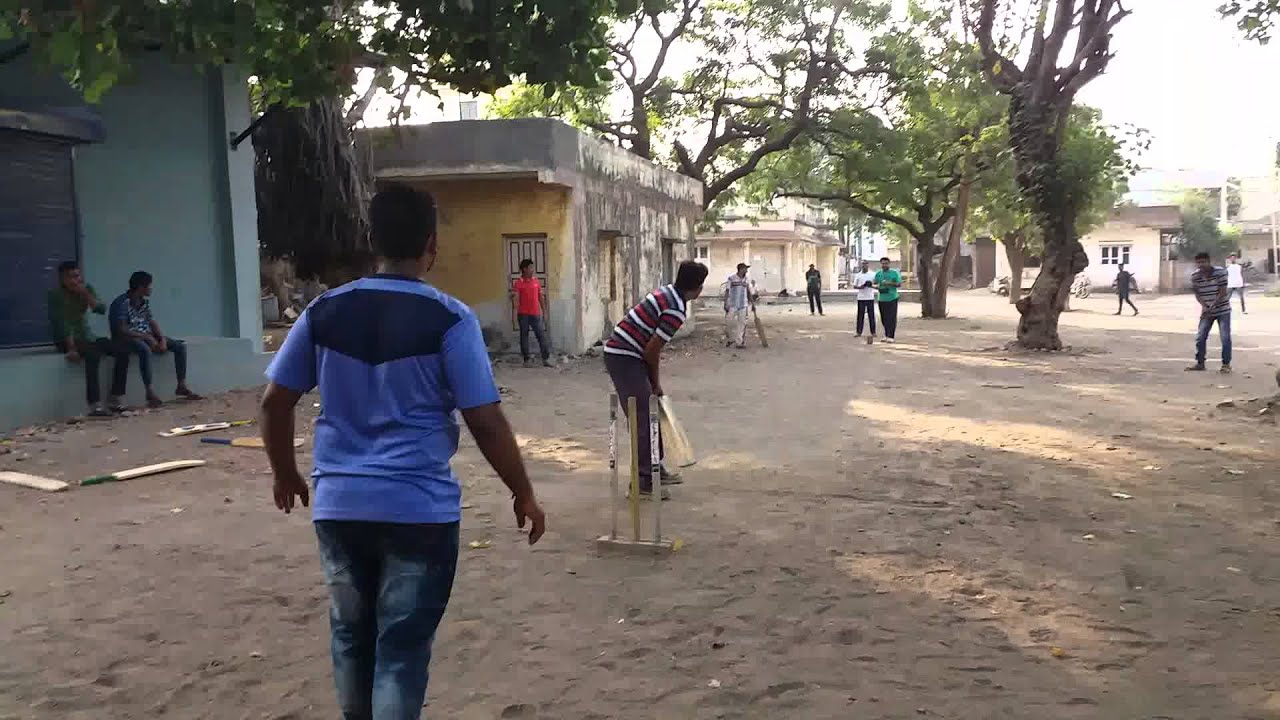Galli cricket in india - YouTube