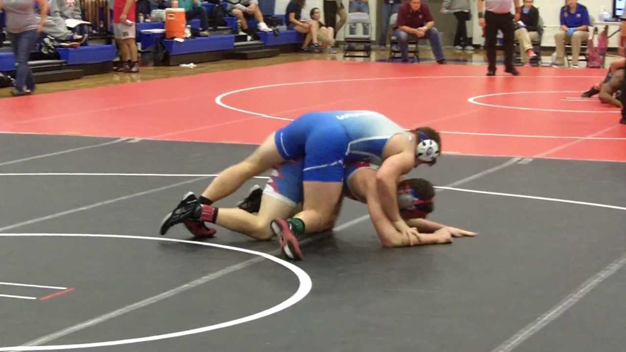Freshman Tyler Young Wrestles for district championship - YouTube