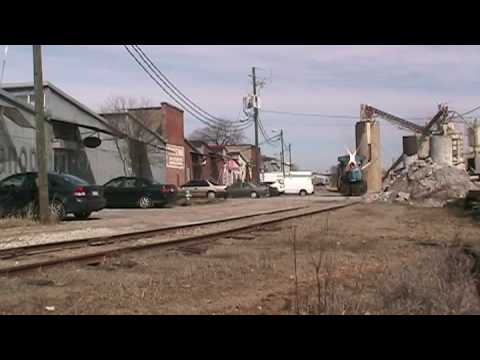 CSX Y111 switching Chase Park