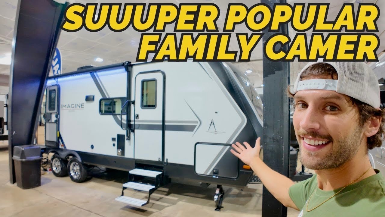 SUPER POPULAR family camper goes MODERN inside! 2025 Grand Design ...