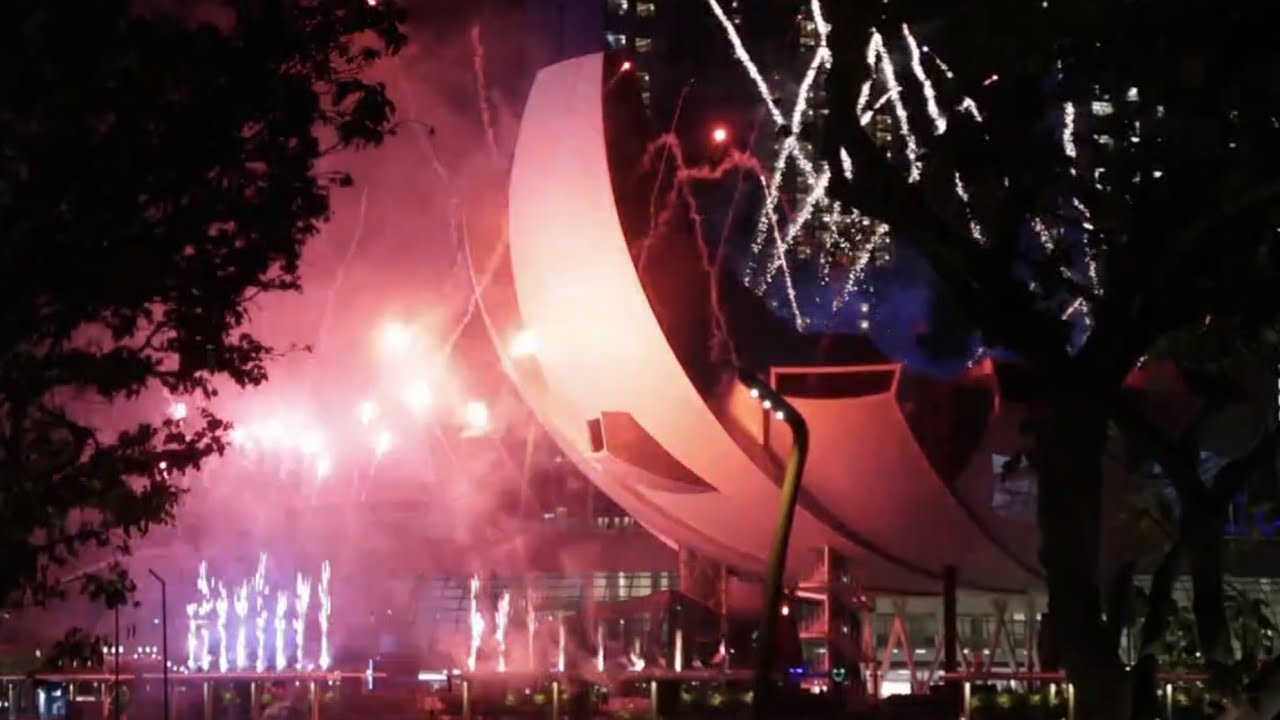 TRANSFORMERS Premiere @ MBS | Fireworks - YouTube