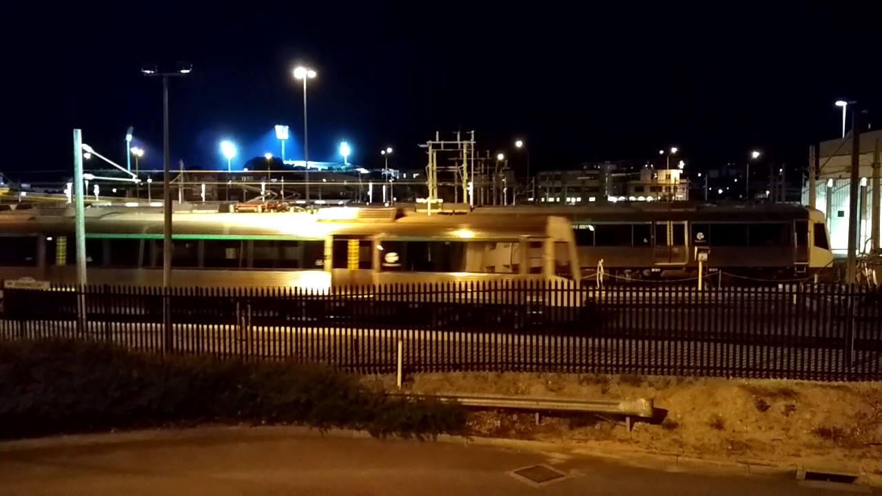 Transperth train noise at Claisebrook Perth - YouTube
