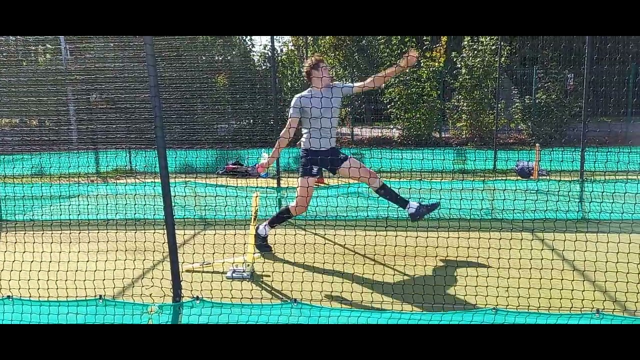 Alex bowling 17th September 22(2) - YouTube