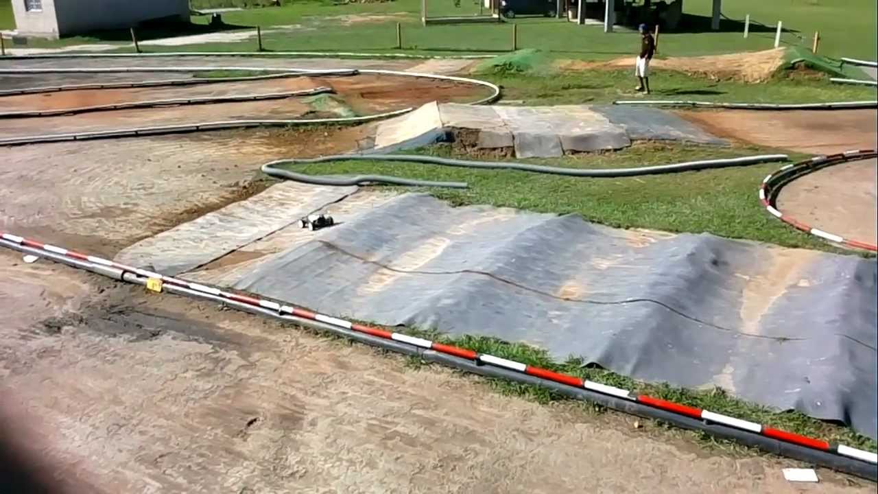 OFNA LX2-E + AKA Tires First Run. (2/2) - YouTube