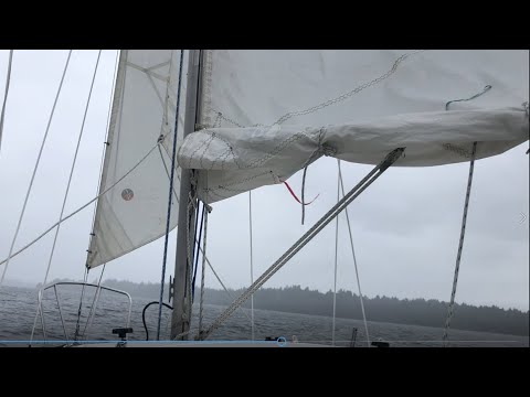 Reefing a Small Sailboat. Catalina 22 - Jim's Little Boat - Single Line ...