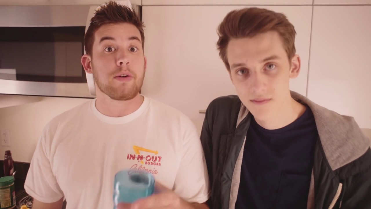 RYAN'S FIRST BURGER - YouTube