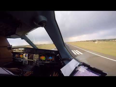 descent into johannesburg by SFO Peter Bopape - YouTube