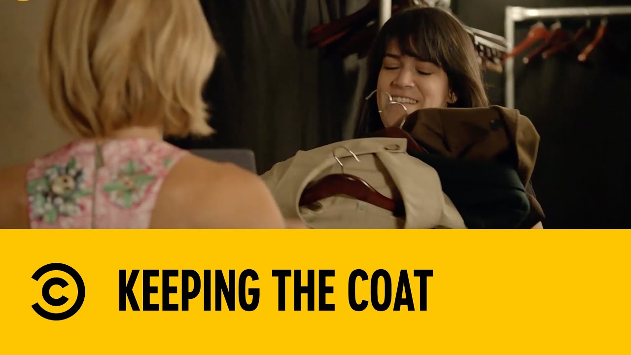 Keeping The Coat | Broad City | Comedy Central Africa - YouTube