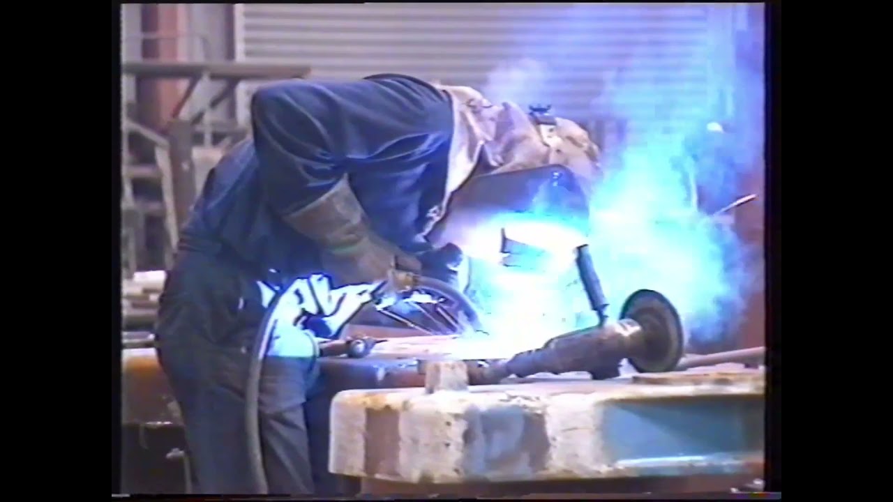 The Sunday Telegraph (newspaper) - 1986 Australian TV Commercial - YouTube