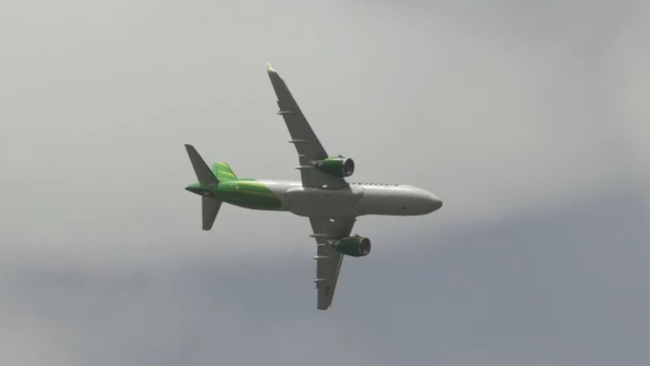 Citilink A320 •Crash into Ocean near Langkawi Airport • [WMKL] - YouTube