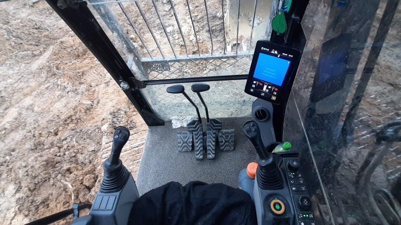 Interior da cabine e intrumentos escavadeira CAT 320 next gen! - YouTube