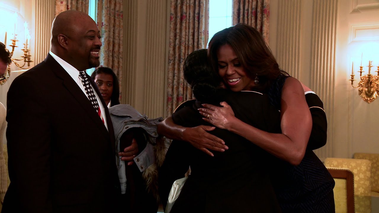 Raw Video: The First Lady Surprises Tour Guests and Opens Old Family ...
