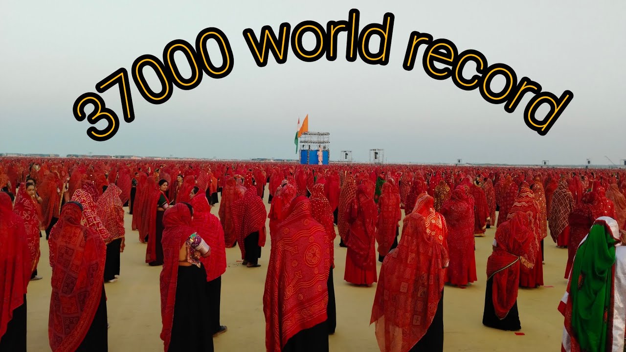 37000 world record / ahirani maha rash @DangarAkhilvlogs001 - YouTube
