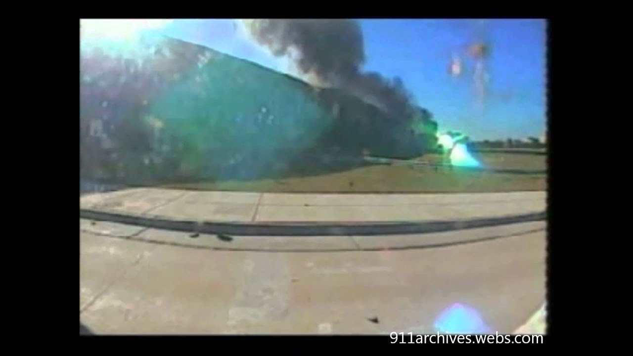 Flight 77 Crashes into Pentagon - YouTube
