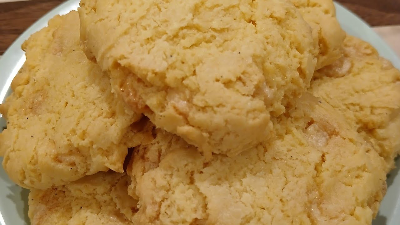 #118 - 3 Ingredient White Chocolate Chip Cookies made from a boxed cake ...