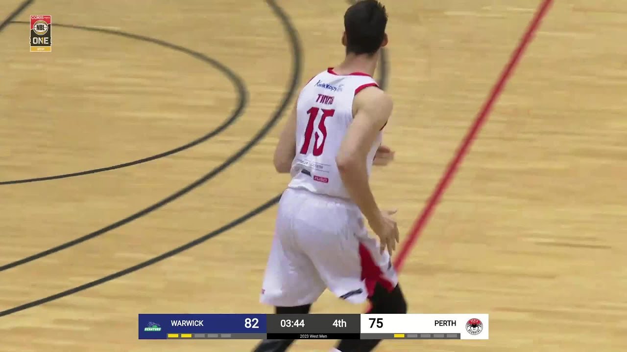 Tevin Jackson Posts 16 points & 11 rebounds vs. Warwick - YouTube