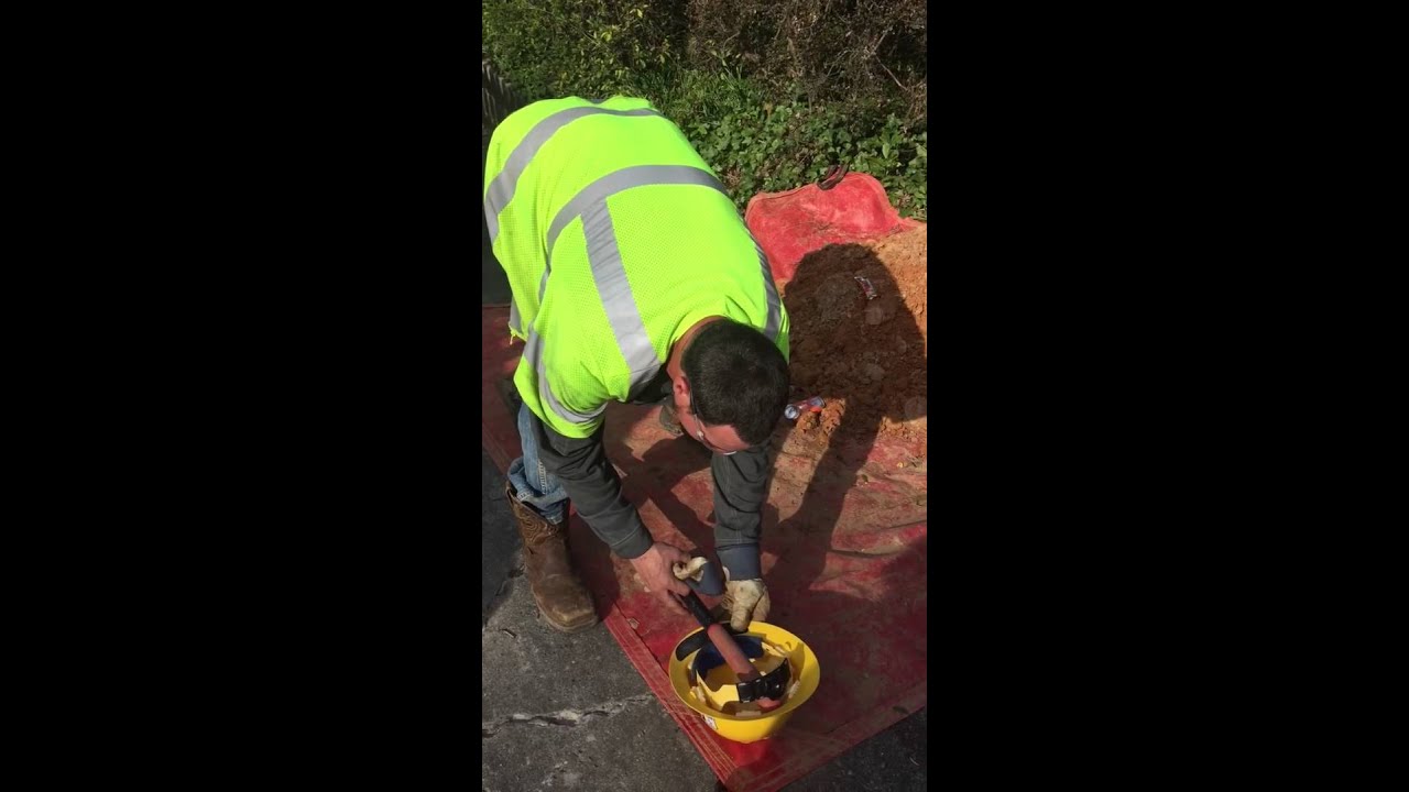 Shovel & hard hat challenge FAIL - YouTube