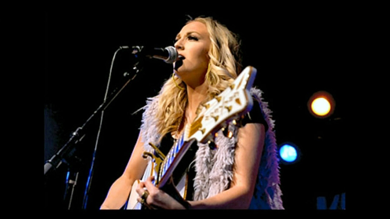 Hailey Steele - "Wandering Heart" (2017) - YouTube