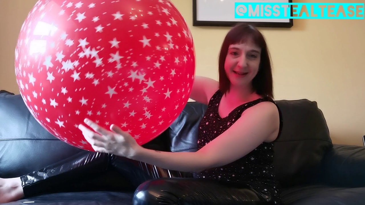 Blowing up a Q36 stars around balloon - YouTube