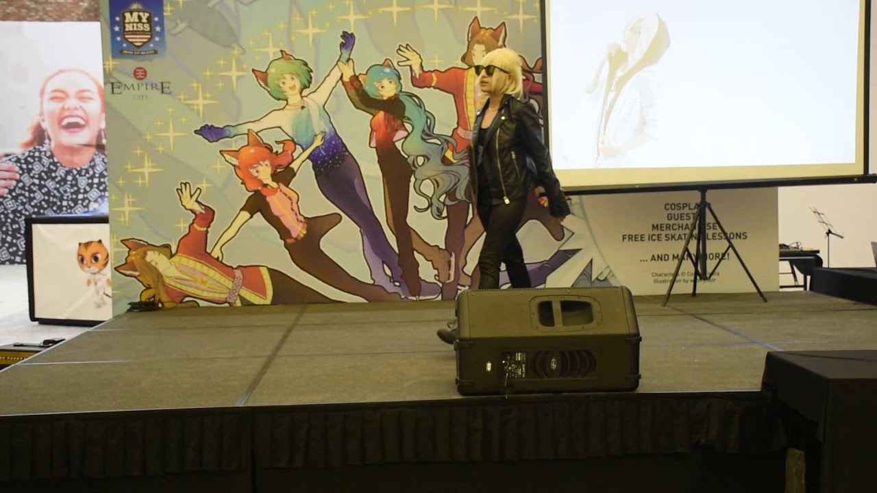 Anime on Ice - Yuri On Ice Panel Yurio Madness - YouTube