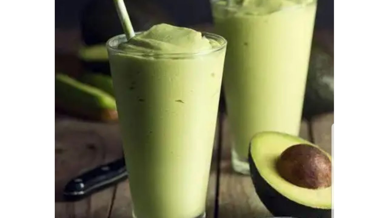 Jinsi ya kutengeneza Smoothie ya parachichi na ndizi//Avocado & banana ...