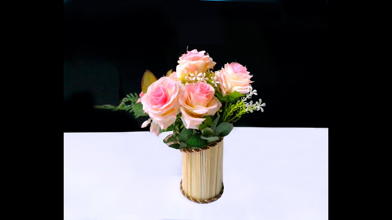 How to make flower vase with popsicle sticks I Bamboo Sticks Flower Pot ...