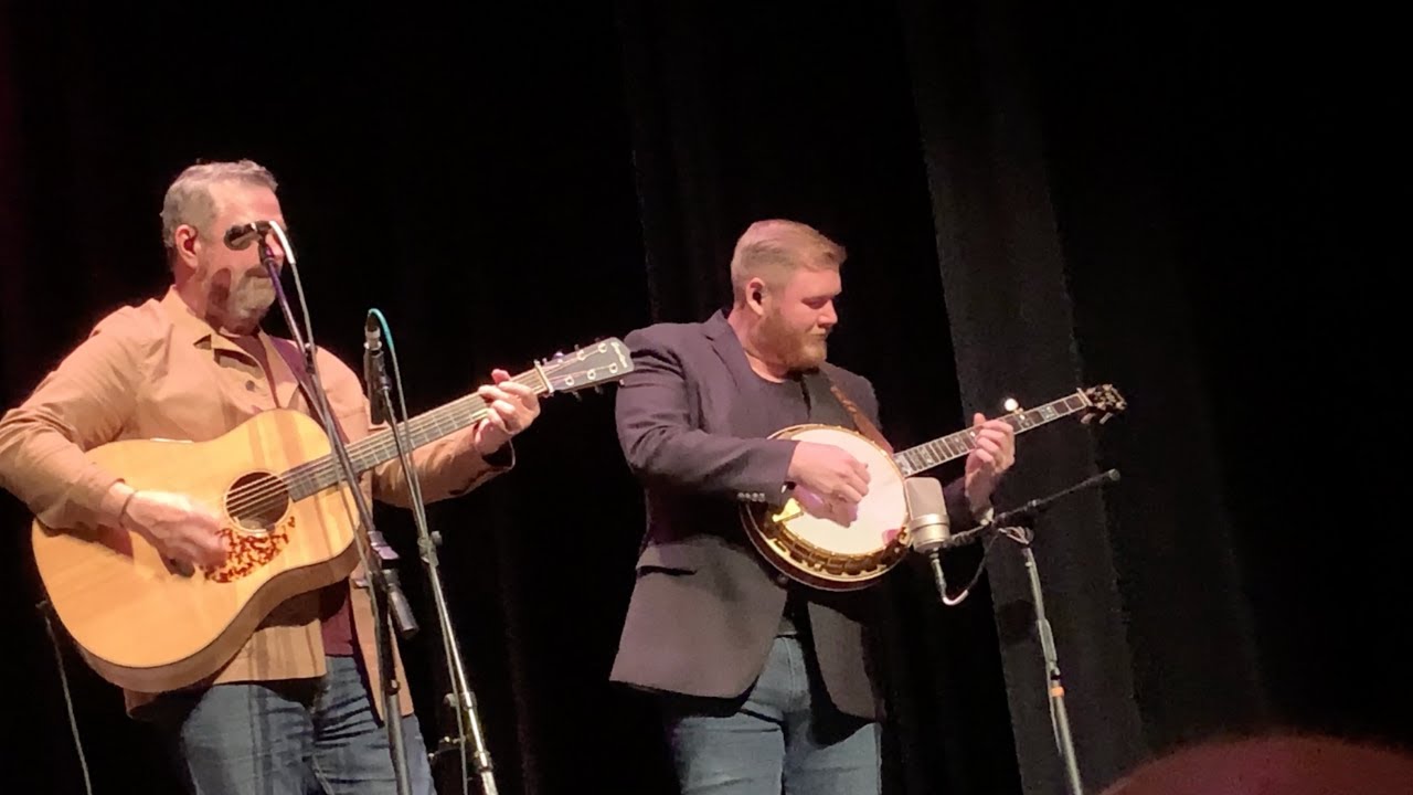 Groundspeed - Russ Carson with Ricky Skaggs & Kentucky Thunder - YouTube