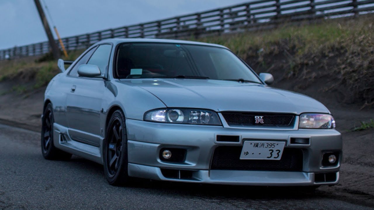 1997 Nissan Skyline R33 GT-R - bespoke leather interior project (Part 1 ...