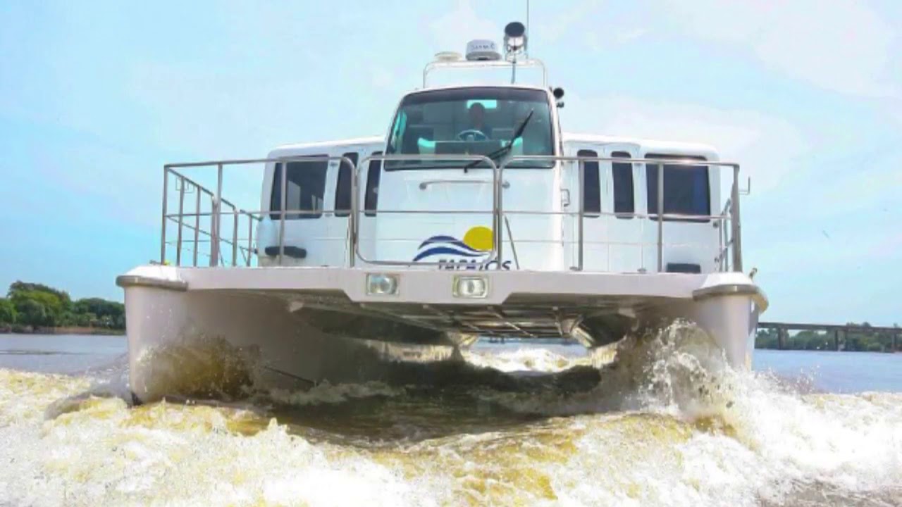 Catamaran do Brasil na São Paulo Boat Show - YouTube