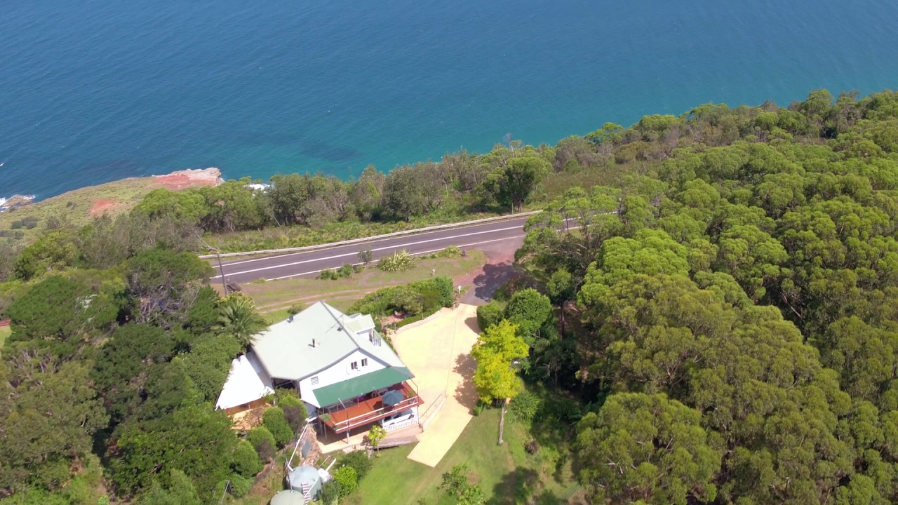 8 Lady Wakehurst Drive, Otford - YouTube