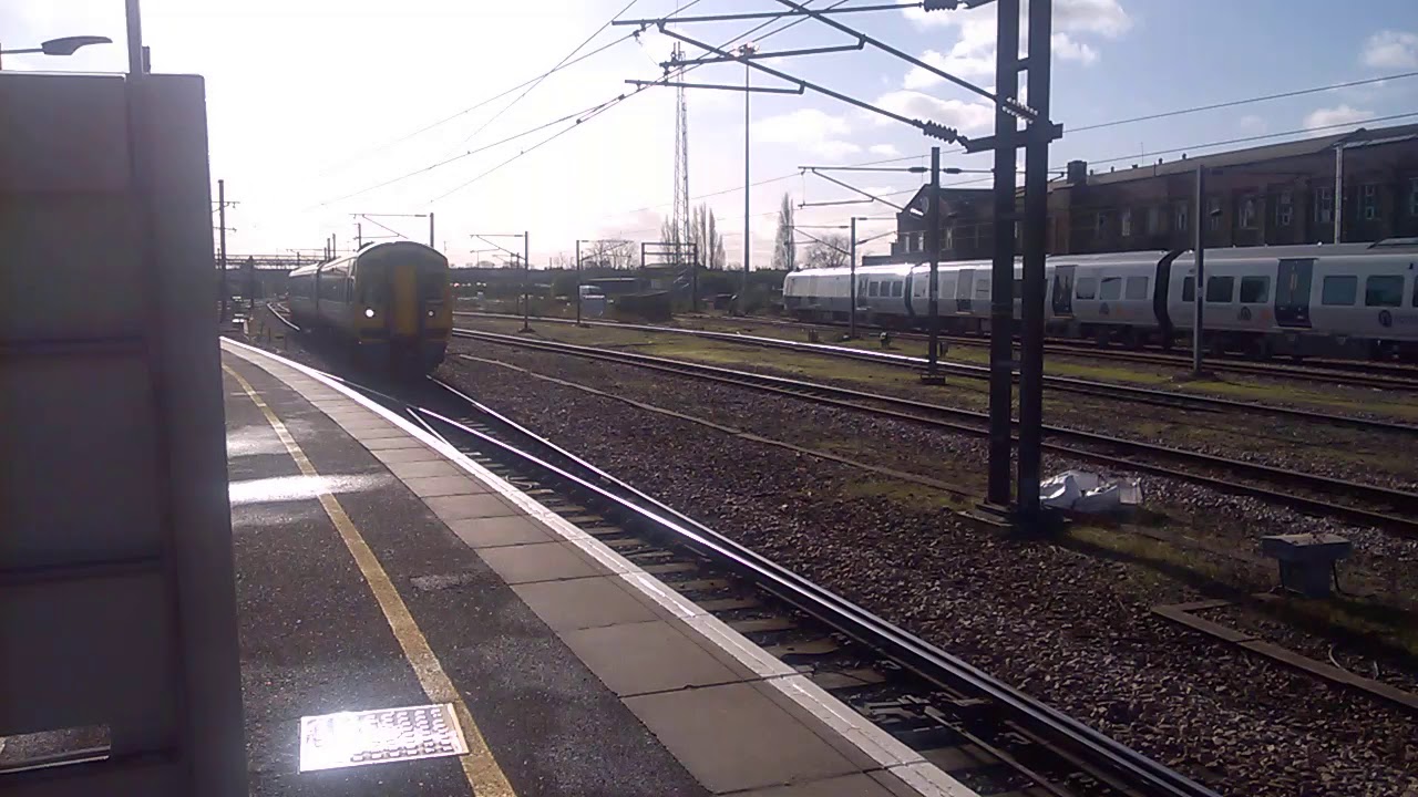 158871 Northern arriving Doncaster railway station - YouTube