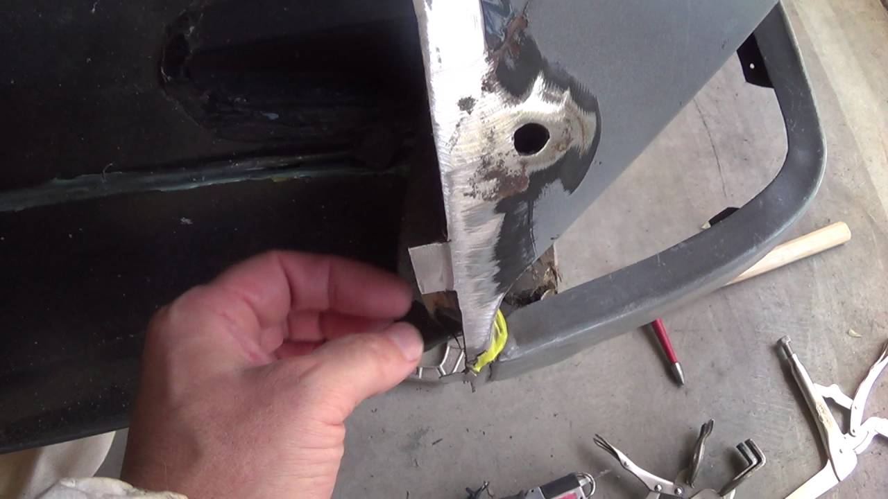 1977 Camaro Z28 Part 94: Quarter panel skin pt. I - YouTube