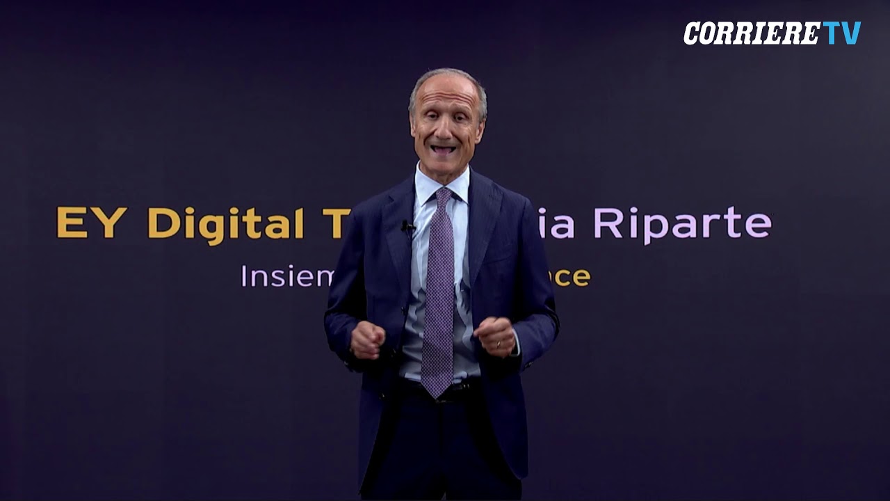 Massimo Antonelli, CEO di EY in Italia, apre i lavori dell'EY Digital ...