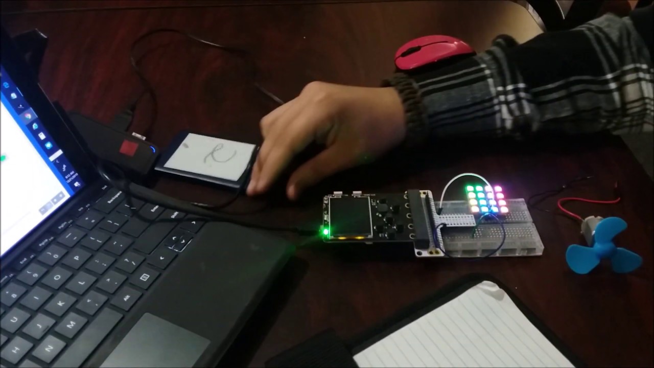 Using 16 NeoPixel LED with Arcade and Meowbit, MakeCode - YouTube