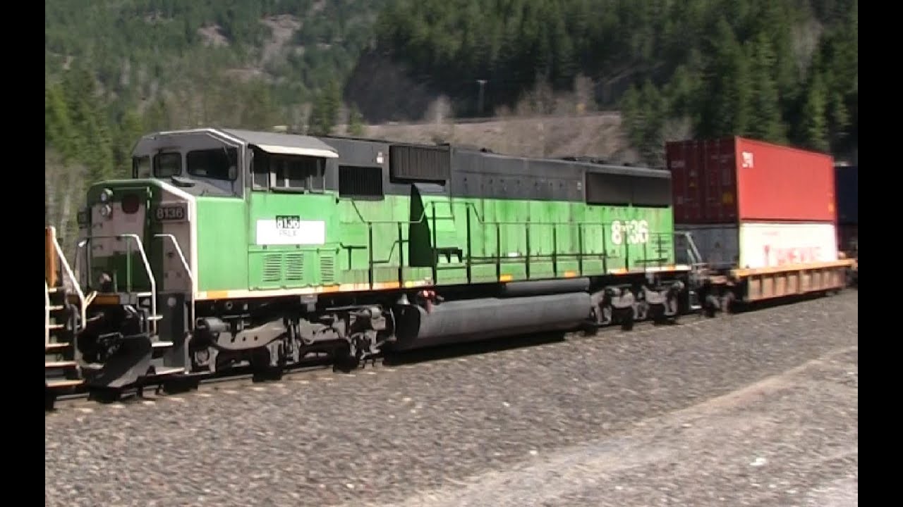BNSF Train Spotting HD: EX BN Triclops!!! | BNSF 4548 & PRLX 8136 Leads Stack West 4/11 4/21/15 ...