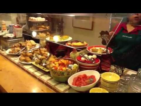 Breakfast buffet at the Inn on the Alameda, Santa Fe - YouTube