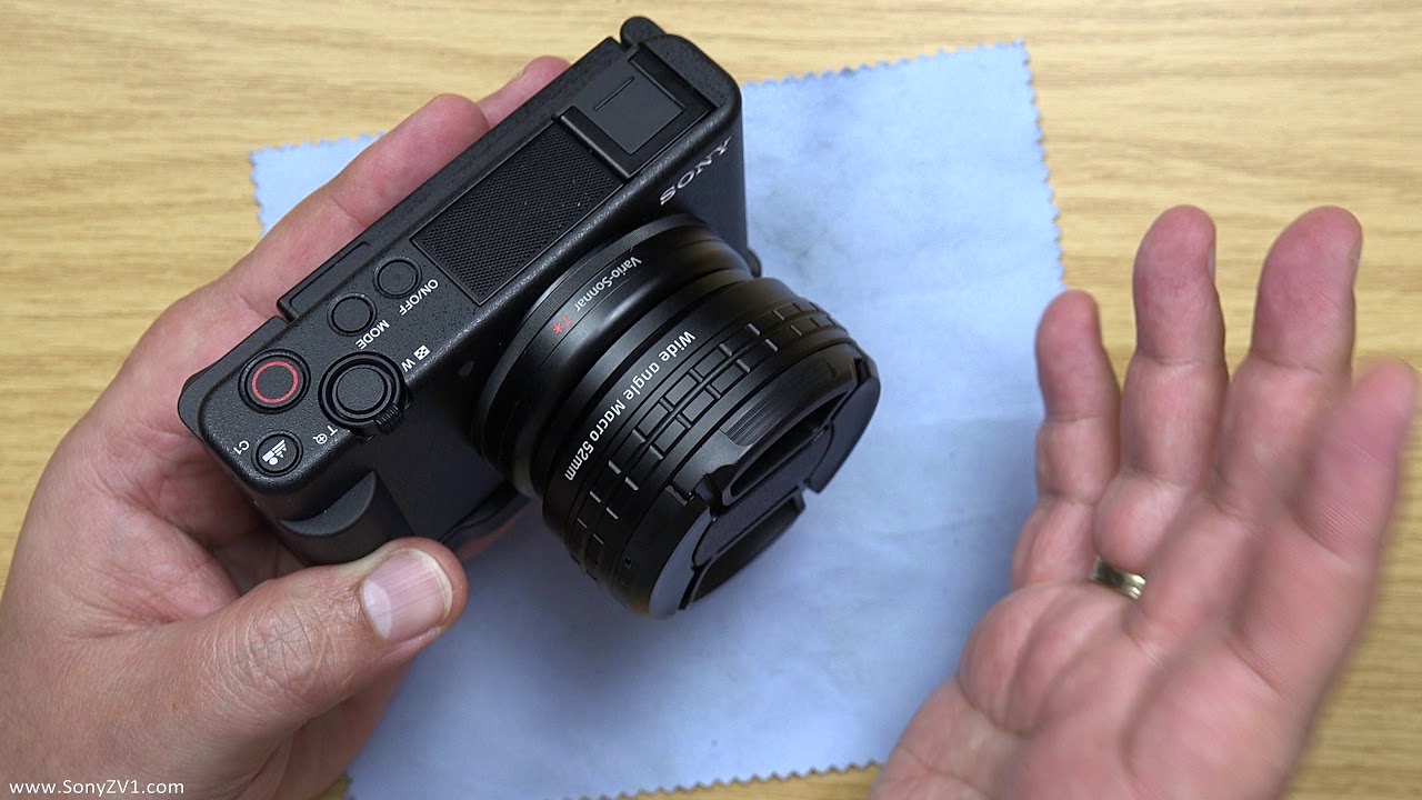 Wide angle lens for the Sony ZV-1 - Unboxing, close look and indoor ...
