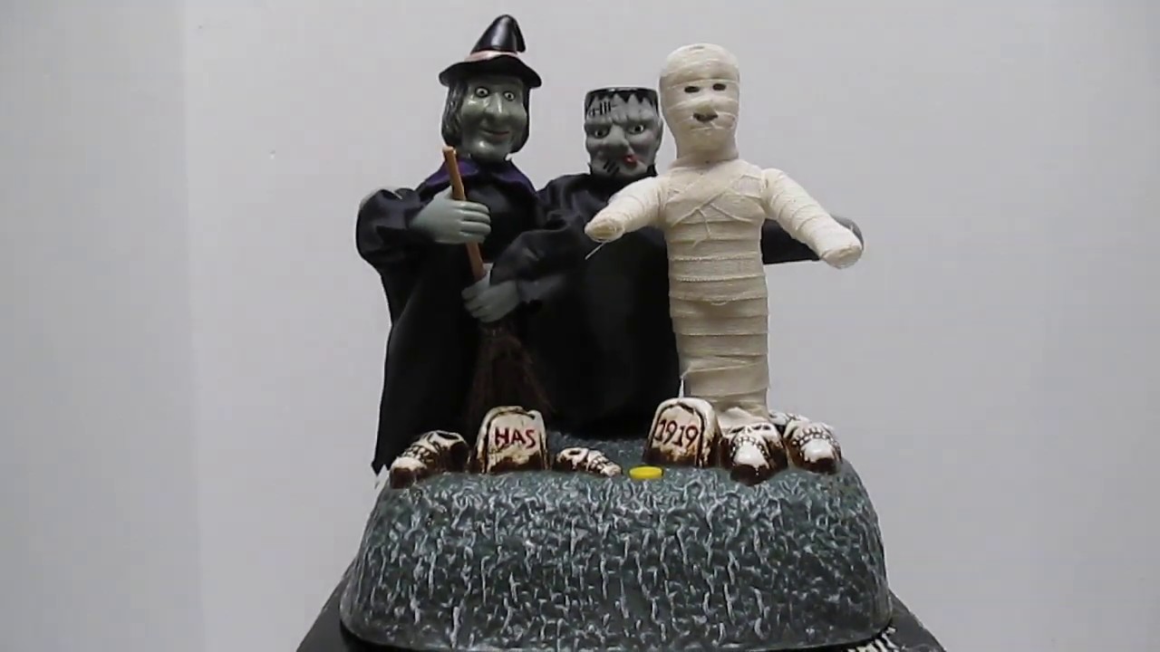 Gemmy Halloween Trio Monster Mash - YouTube