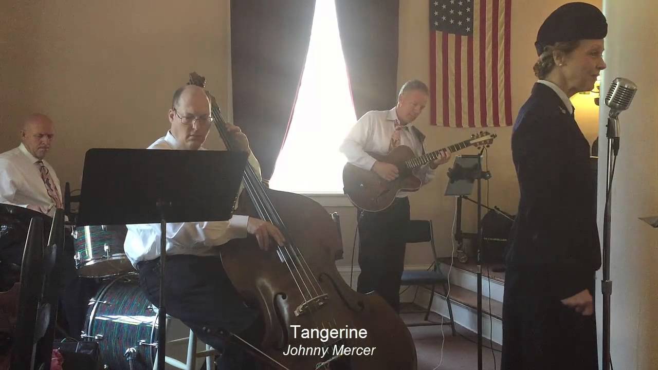 Tracy Lindsey and the Rusty Swing Set - 1940's Jazz Set - YouTube