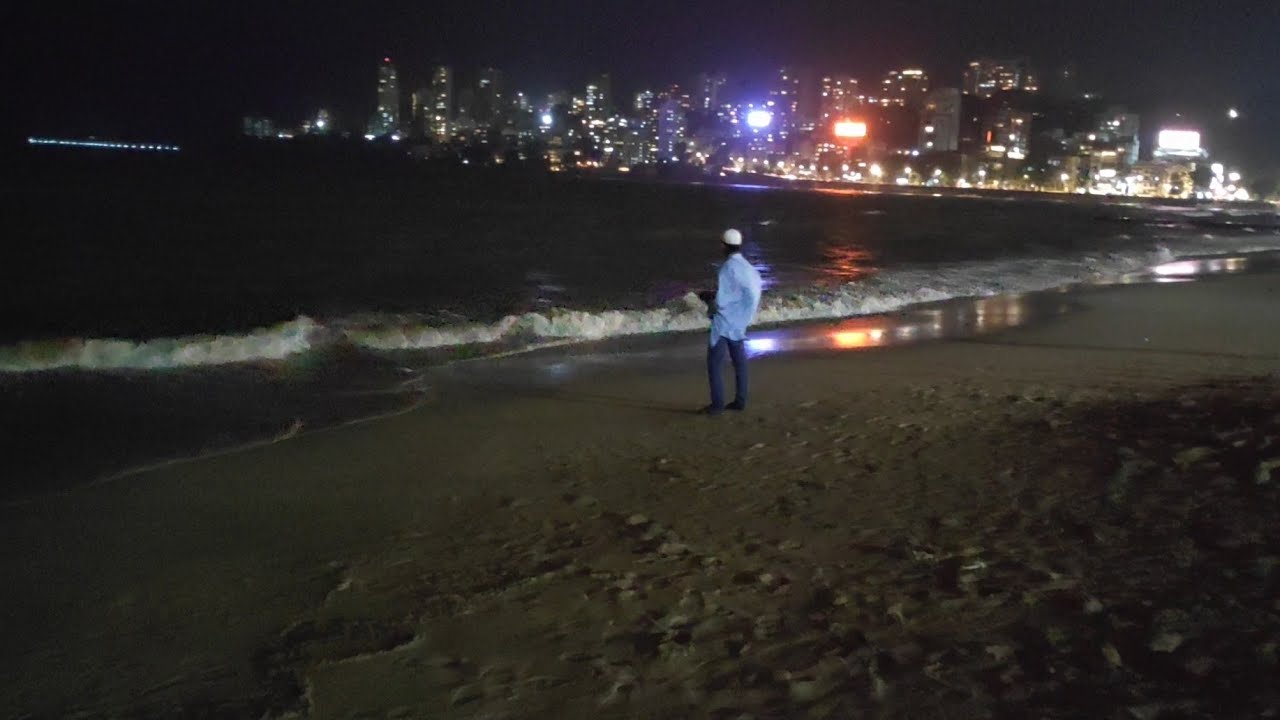 Marine Drive Beach In Mumbai | Mumbai | Marine Drive | timepassvlogz ...