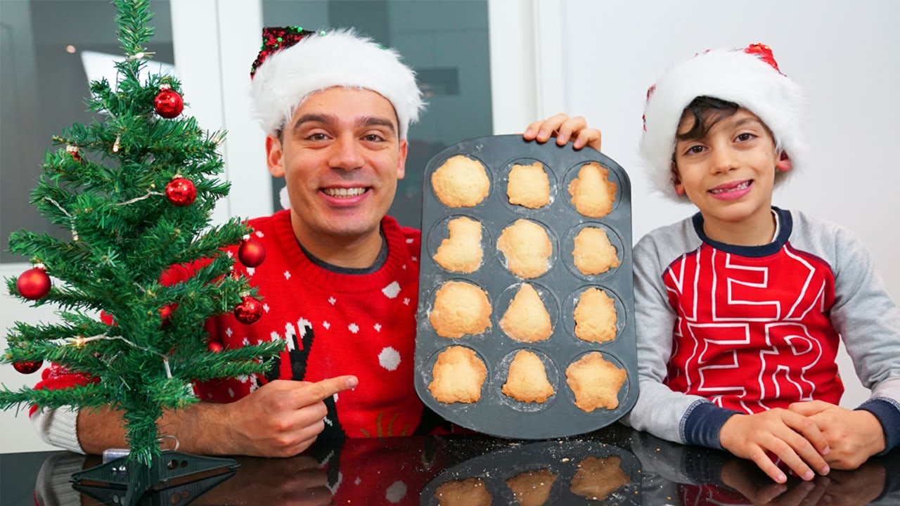 Jason learns how to make DIY Christmas Cookies! - YouTube