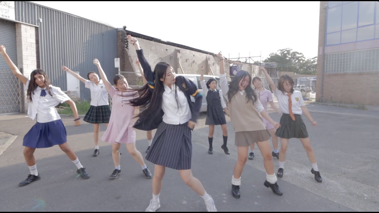 NewJeans Ditto Dance Cover | JK Dance Academy - YouTube