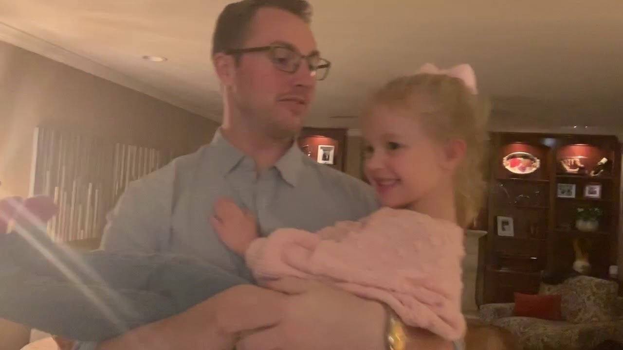 Riser seeing Cameron fur Thanksgiving 2018 - YouTube