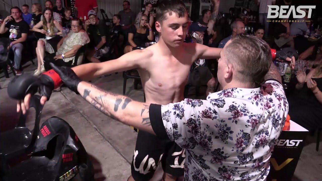 BEAST Championship IV - Fight 15 - HAYDEN ABSALOM vs MARCUS FORD - YouTube