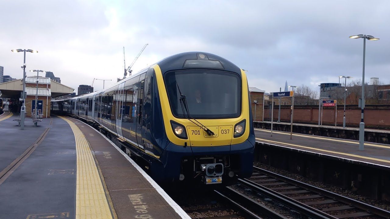 SWR Class 701 departing Vauxhall | 5/3/2024 - YouTube