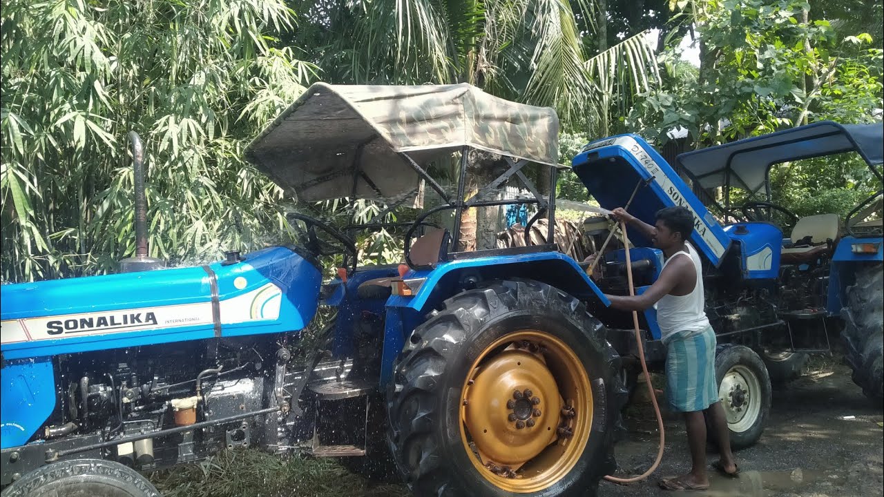 Two Tractor washing |Tractor washing video | Tractor amazing video ...