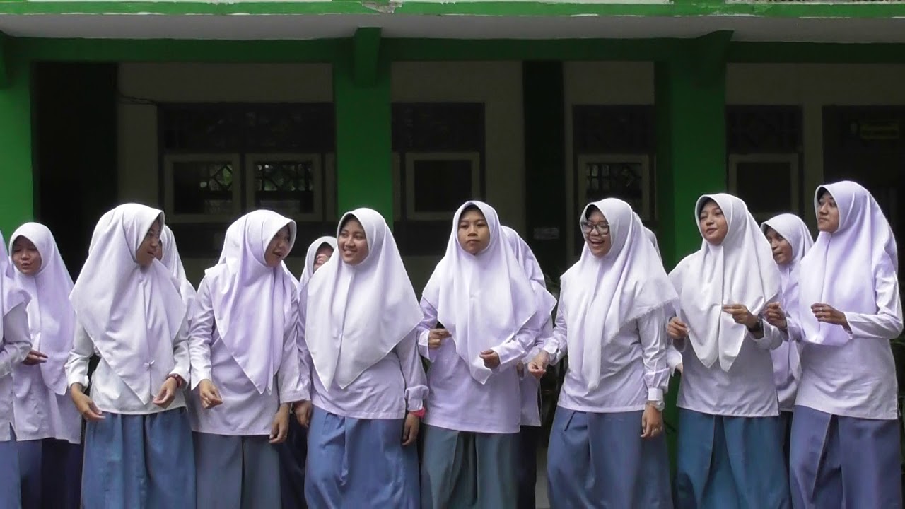 12 B last concert 2017 maspa - YouTube