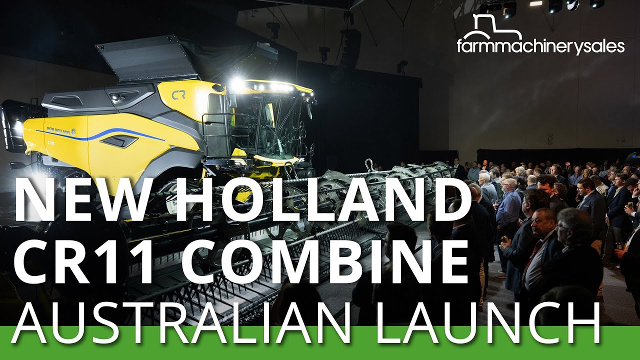 Largest combine in the world debuts | New Holland CR11 combine launch ...