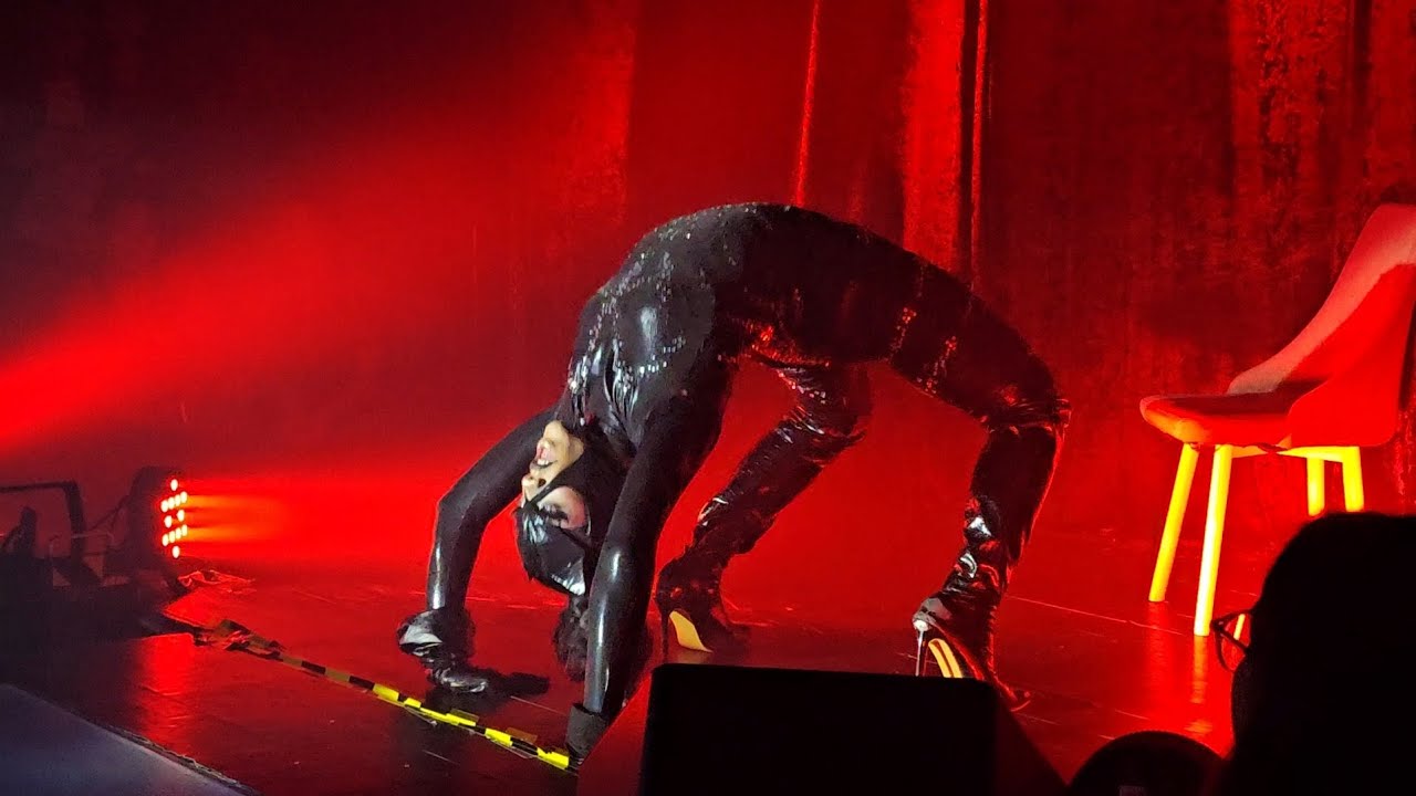 Kween Tyraa Revlon's Toxic performance | Brigiding Cake - YouTube