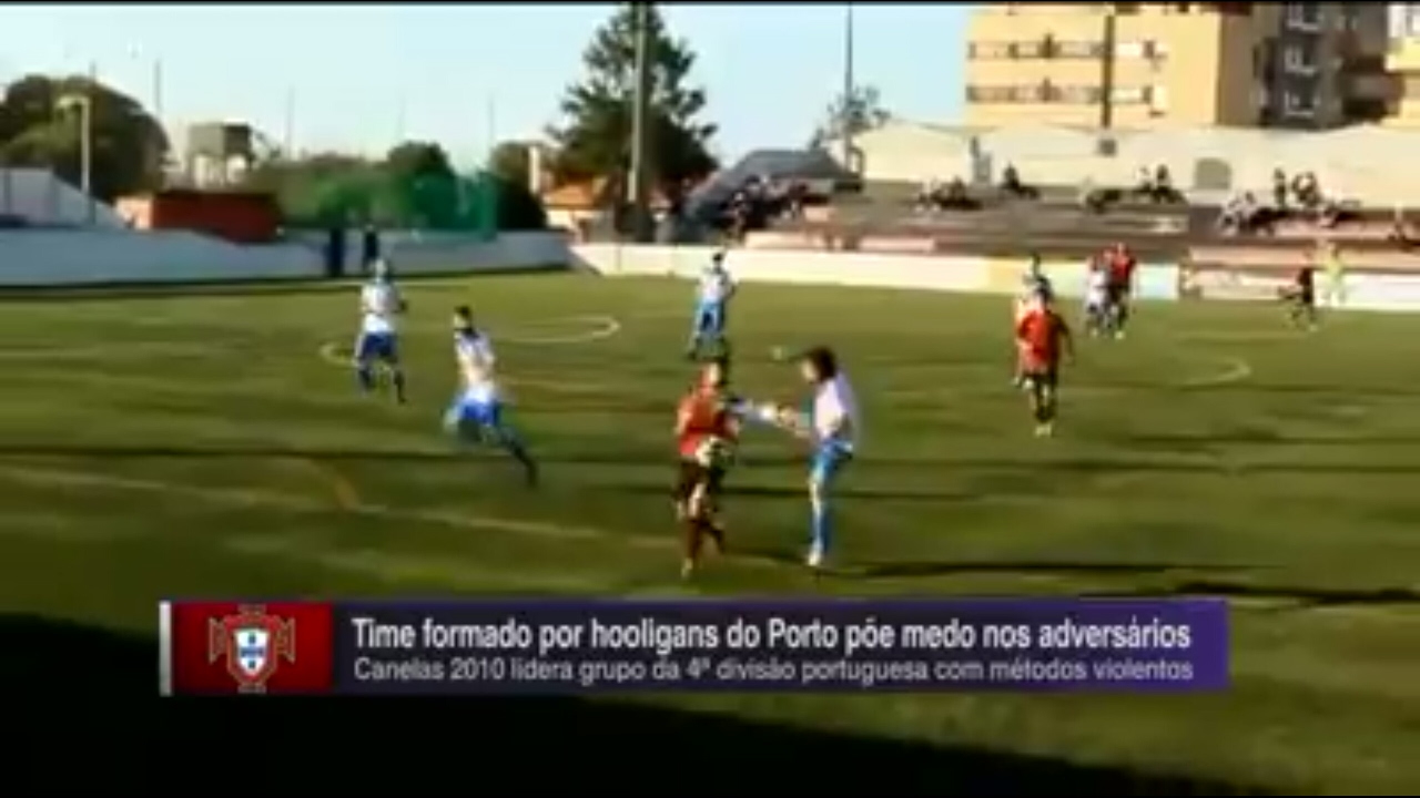 Canelas formado por "Hooligans" da claque do Porto - YouTube